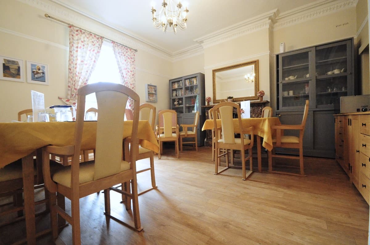 Picture Gallery – Brookside Care Home